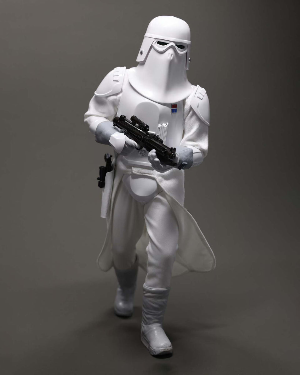 Hot Toys MMS835 Star Wars: The Empire Strikes Back - Snowtrooper Comma ...
